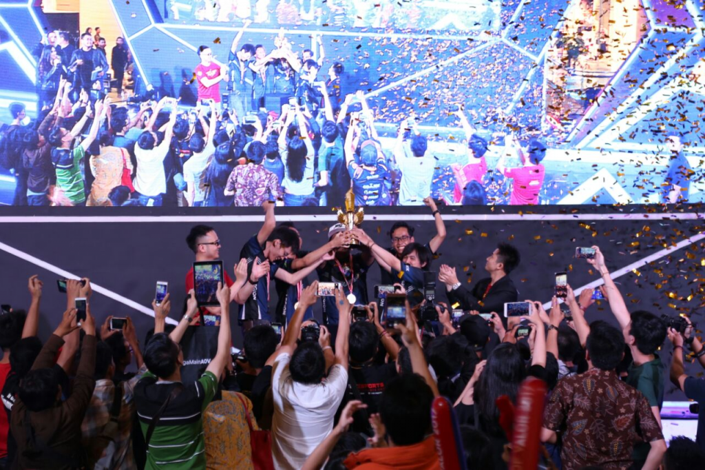 Battle of Valor 2017: EVOS.AOV tampil sebagai juara! - GadgetHolic.id